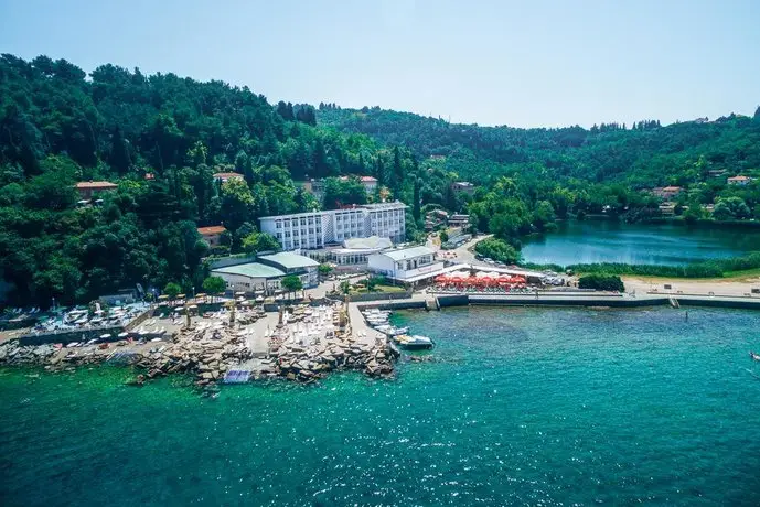 Barbara Piran Beach Hotel & Spa – 3★ Hotel
