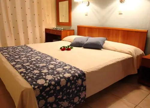 Hotel Nikos – 2★ Hotel