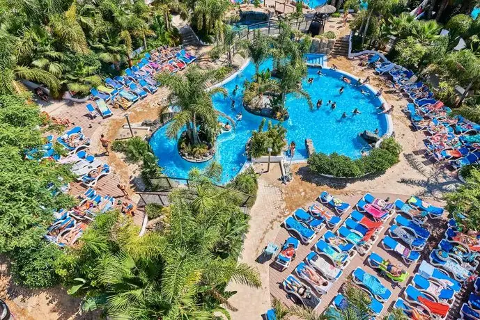 La Siesta Salou Resort & Camping – 2★ Hotel