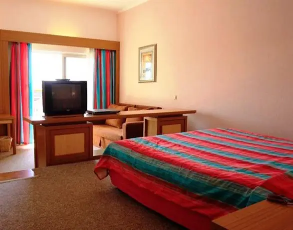 TUI Family Life Tropical Resort – 4★ Hotel