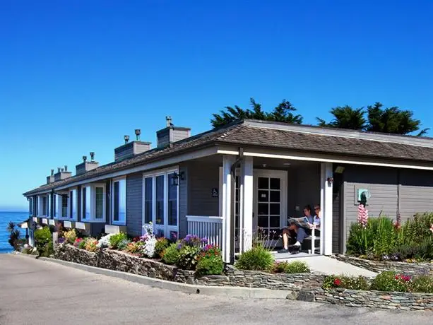 Sand Pebbles Inn – 3★ Hotel