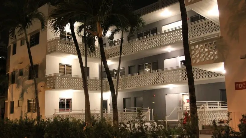Hotel Gaythering - Gay Hotel - All Adults Welcome – 3★ Hotel