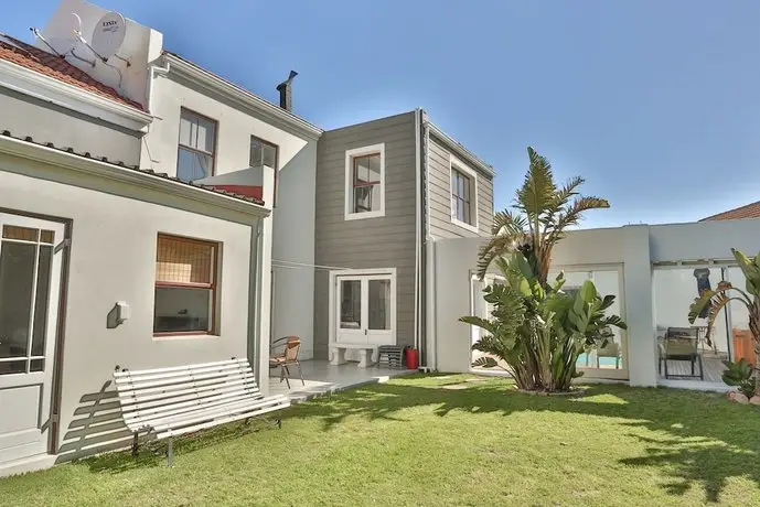 Abington Manor Fish Hoek Guesthouse – 4★ Hotel