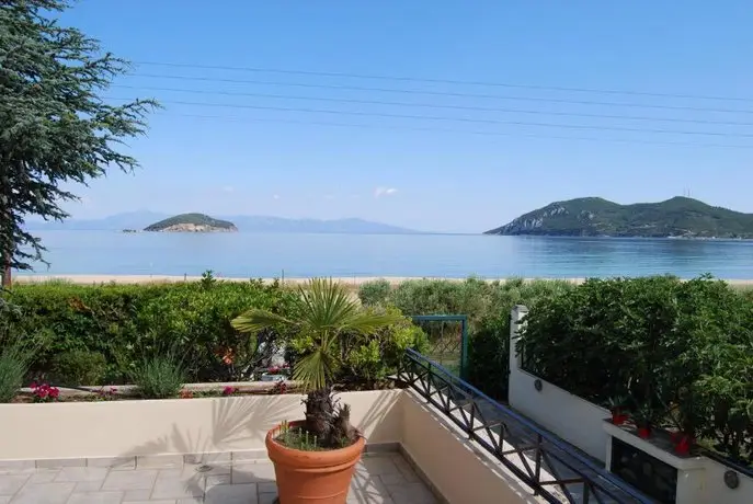 Blue Crystal Villa – 3★ Hotel