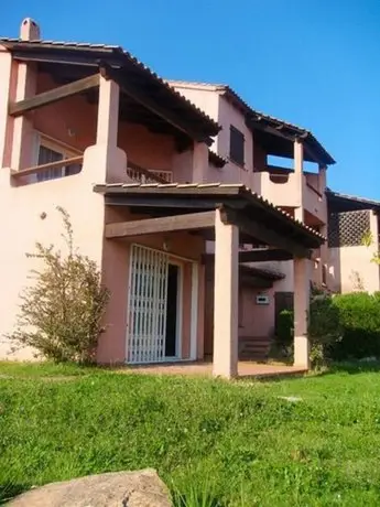 Complesso Residenziale Marina di Pinarello – 3★ Hotel