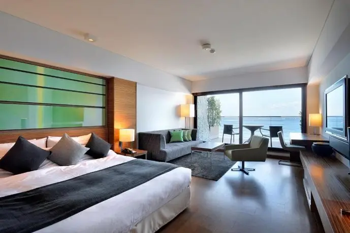 Scapes The Suite – 4★ Hotel