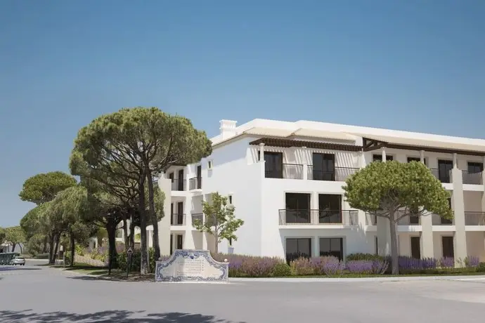 Pine Cliffs Gardens – 5★ Hotel
